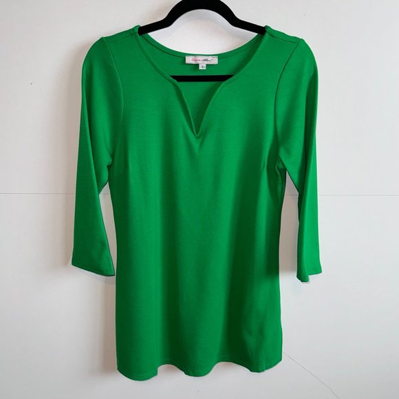 Carrie Allen | Tops | New Kelly Green Top With Notched Neckline | Poshmark